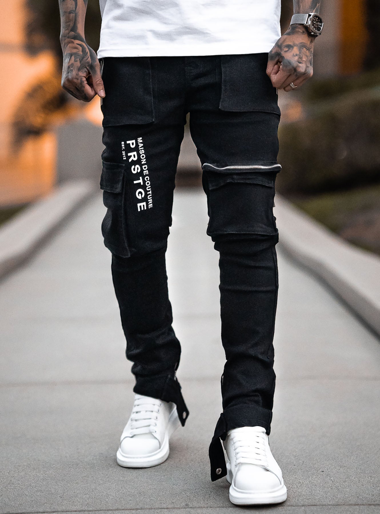 Couture Cargo Jeans in Black | PRSTGE